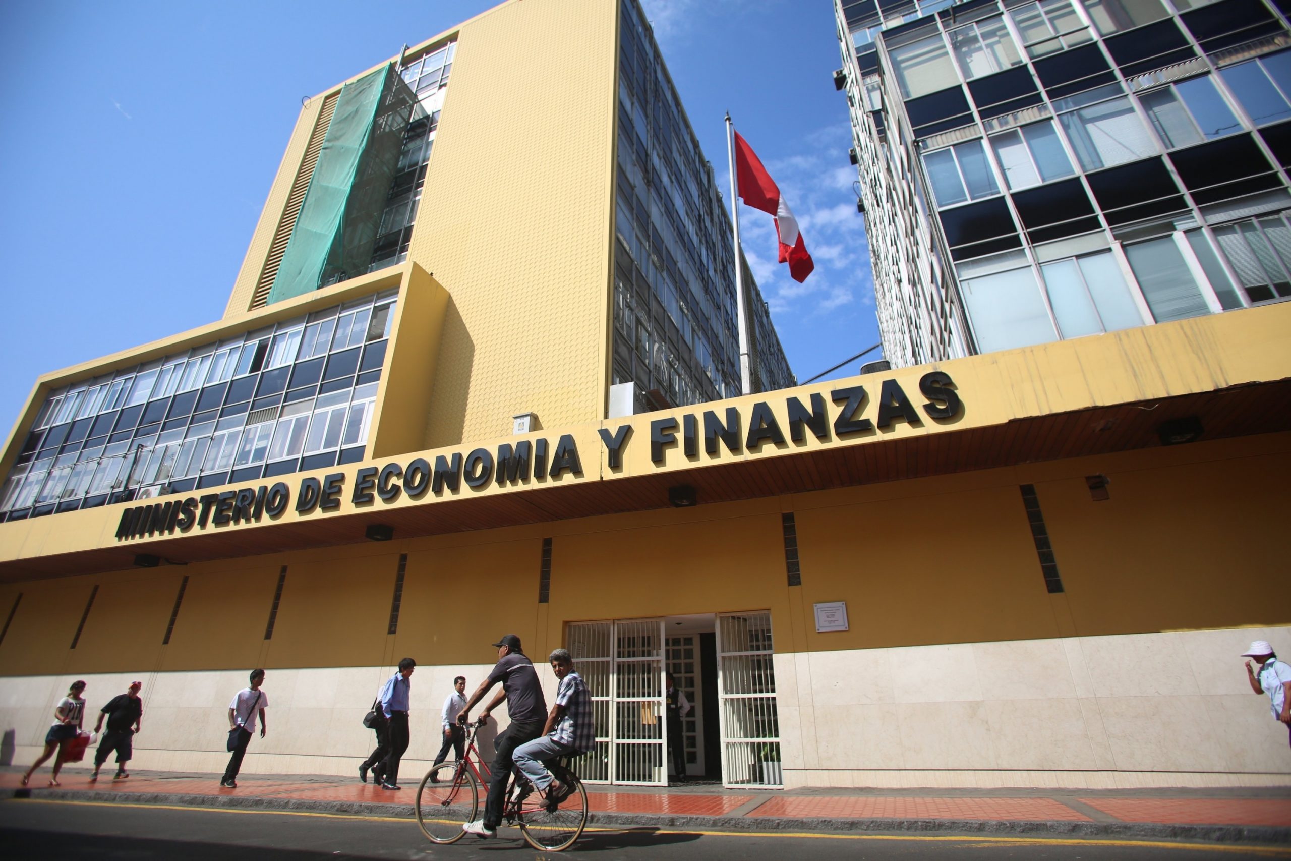 MEF: Perú cierra el año con una economía sólida en la región - Diario ...