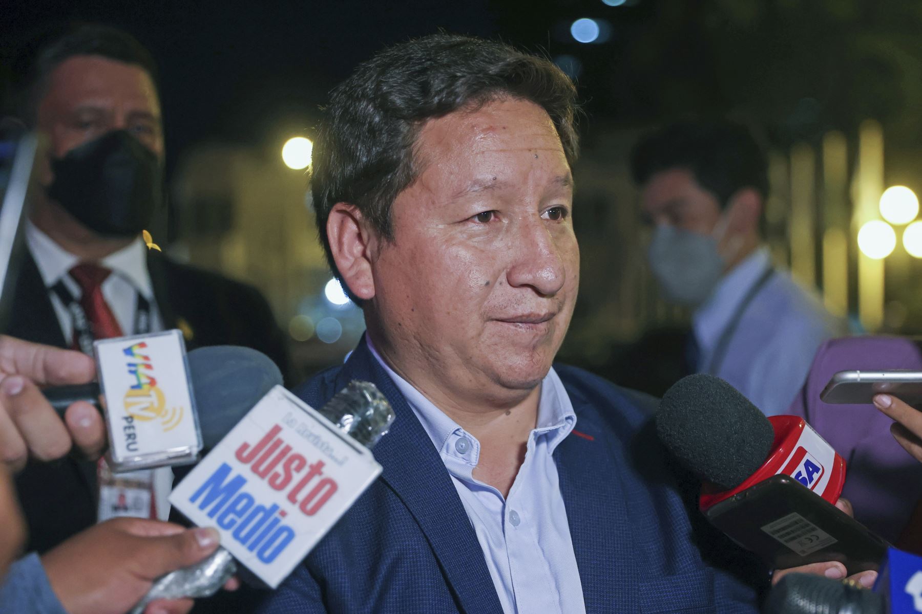 Guido Bellido y Américo Gonza dicen que habrá cambios en el Gabinete ...