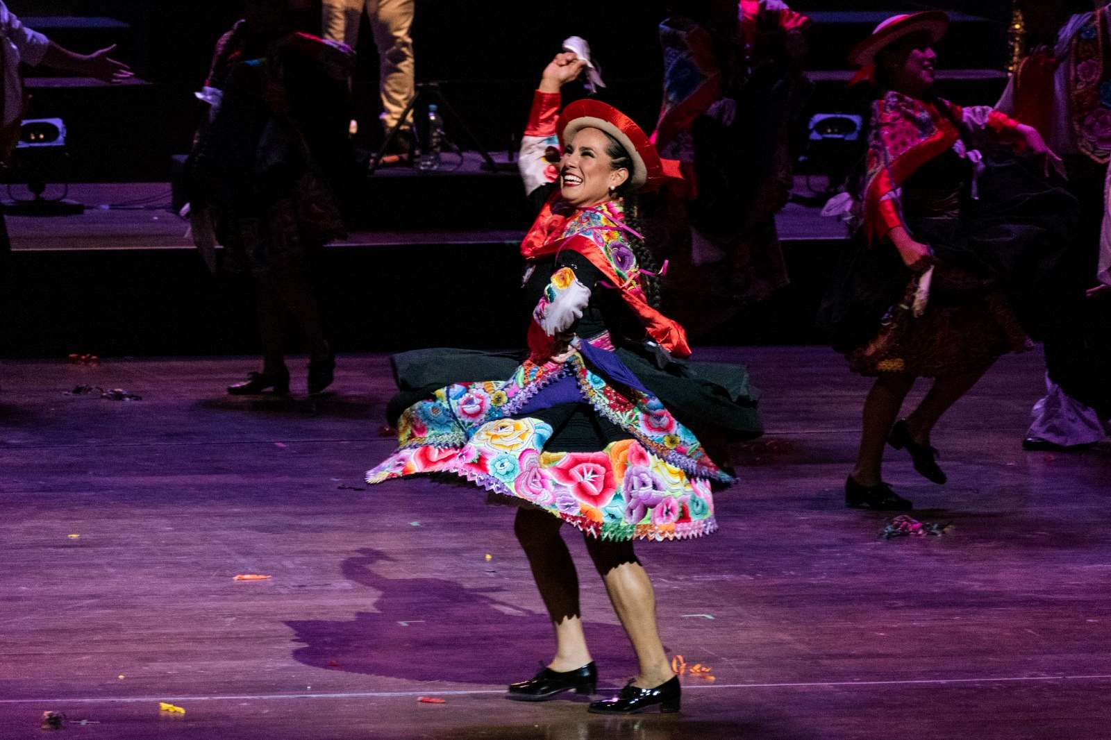 Ballet Folclórico Nacional rinde homenaje al Perú con “Retablo de ...