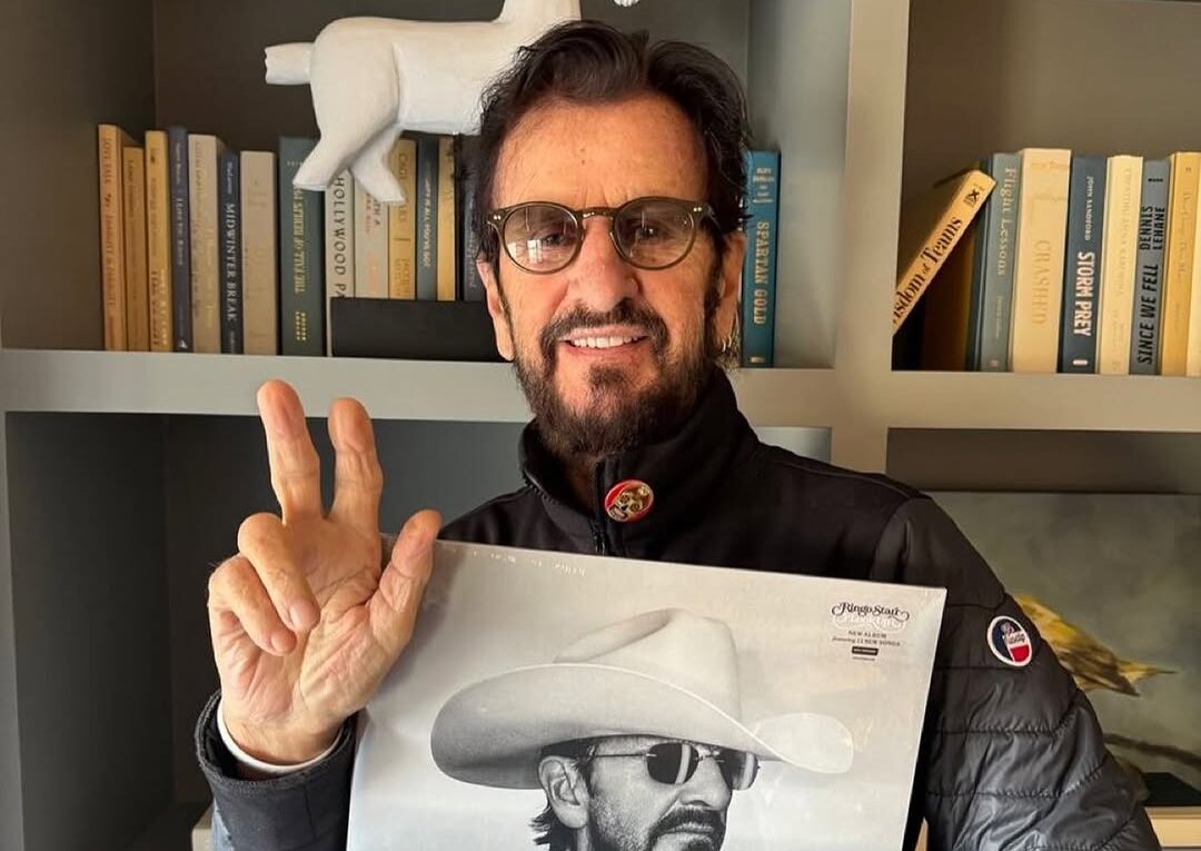 Ringo Starr estrena su nuevo disco con 11 temas inéditos - Diario La ...