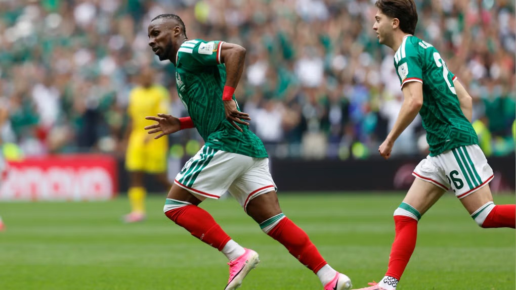 ¡Quiñones desata la locura! México marca el primer gol del Mundial 2026 ...
